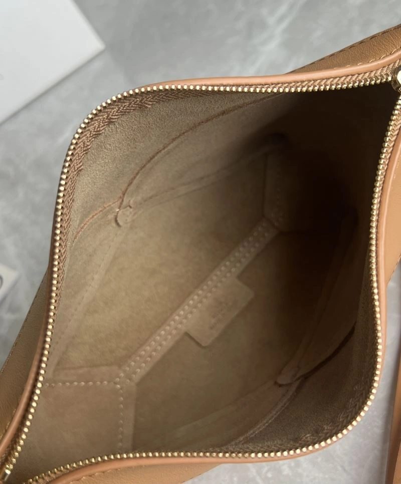 Reasonably priced Loewe Puzzle Bags