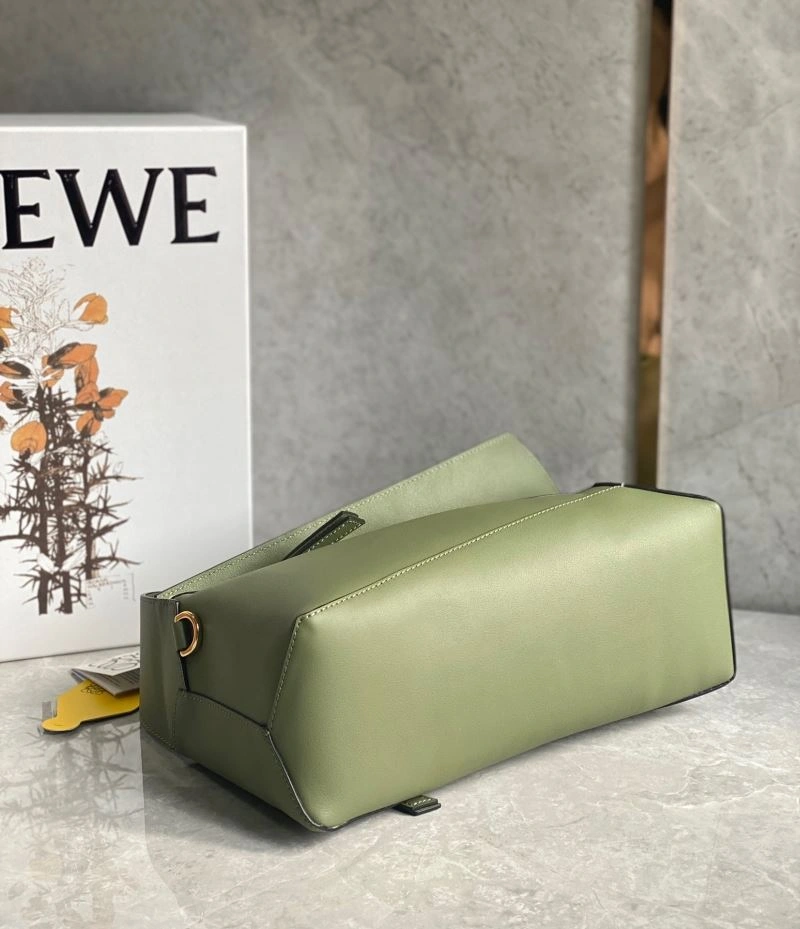 Reasonably priced Loewe Puzzle Bags