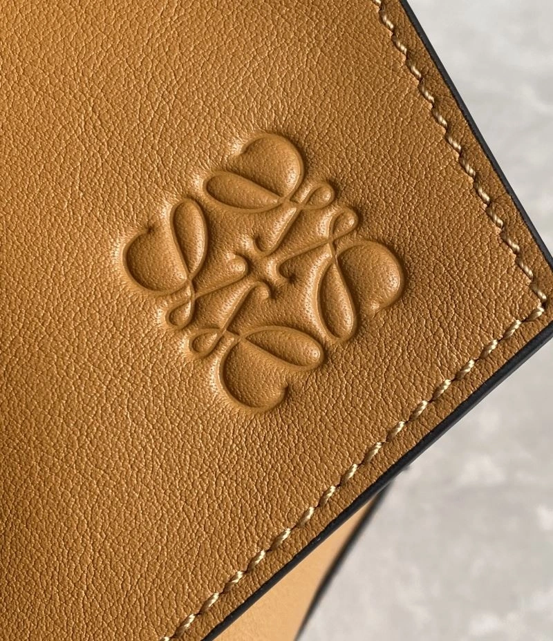 Official Loewe Puzzle Bags