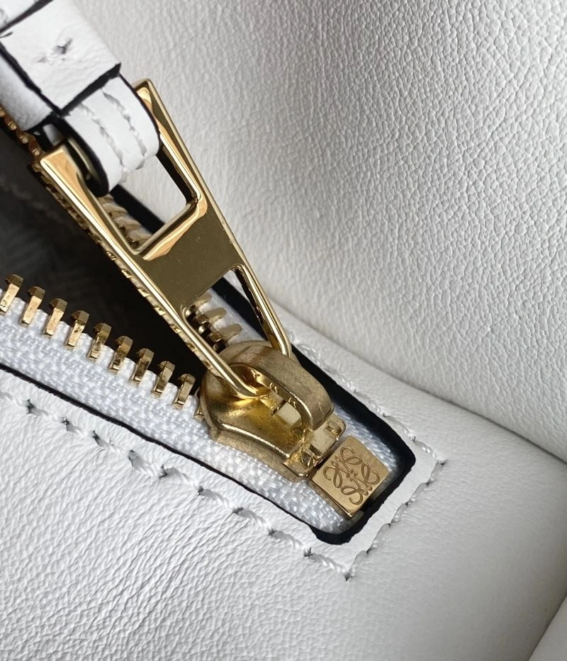 Affordable Loewe Puzzle Bags