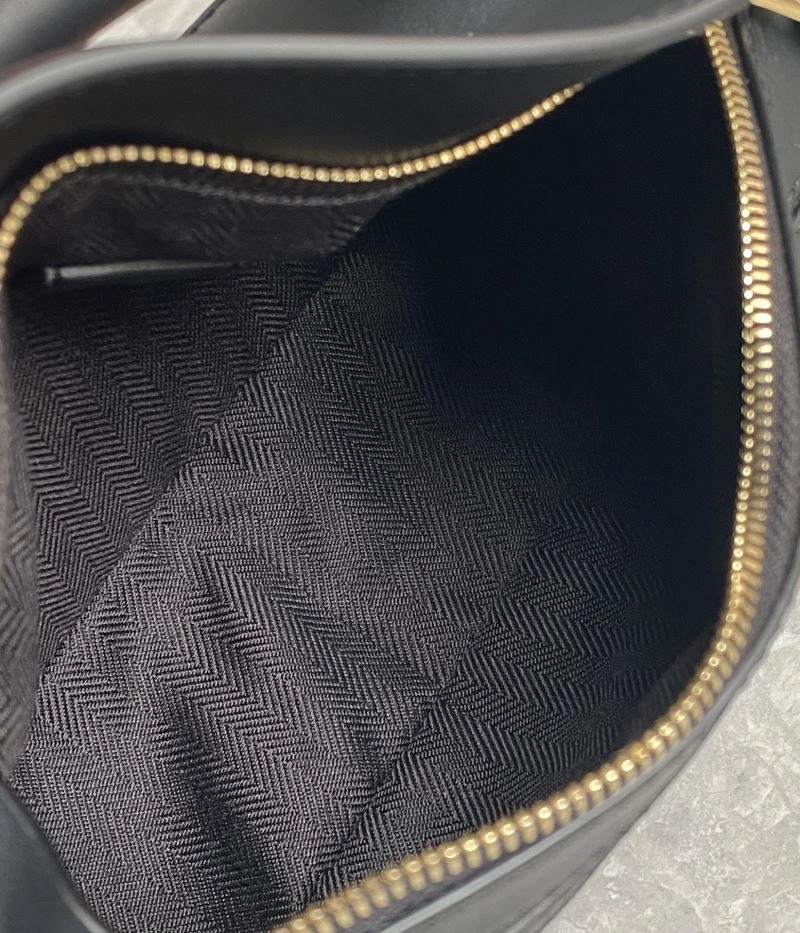 Affordable Loewe Puzzle Bags