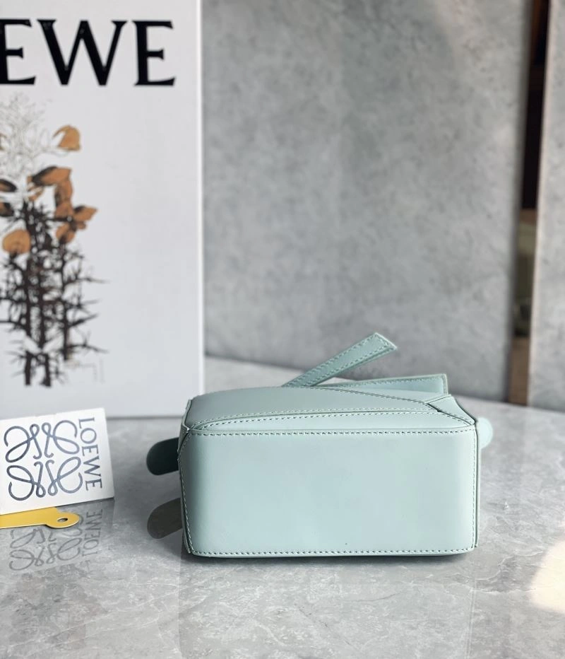 High fidelity Loewe Puzzle Bags