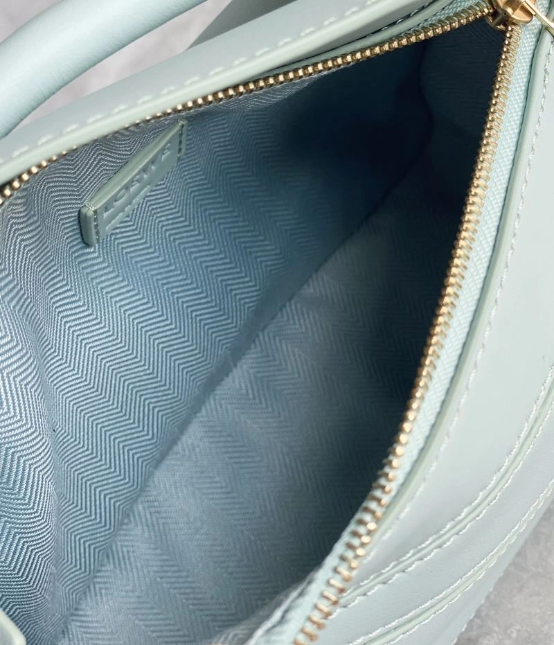 High fidelity Loewe Puzzle Bags