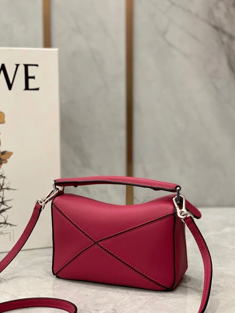 Accurate model Loewe Puzzle Bags