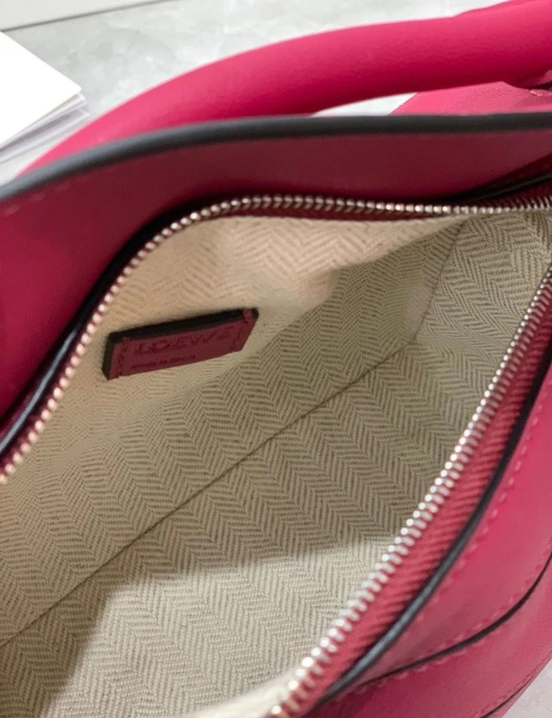 Accurate model Loewe Puzzle Bags