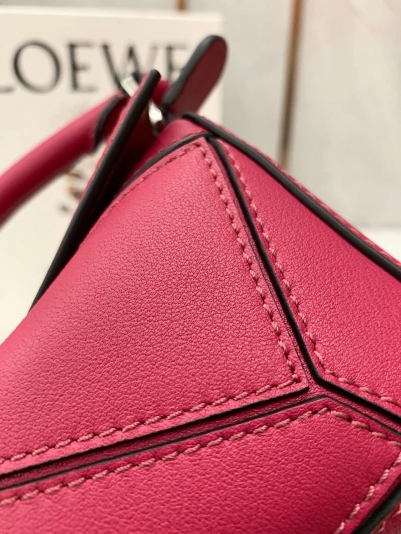 Accurate model Loewe Puzzle Bags