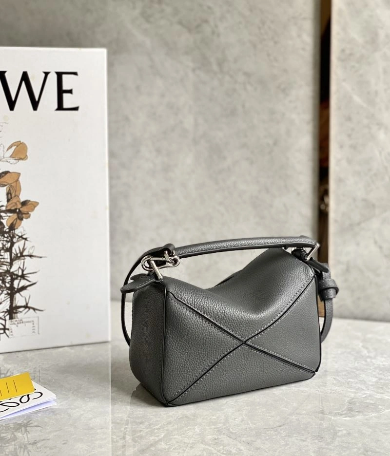 Brand-original Loewe Puzzle Bags