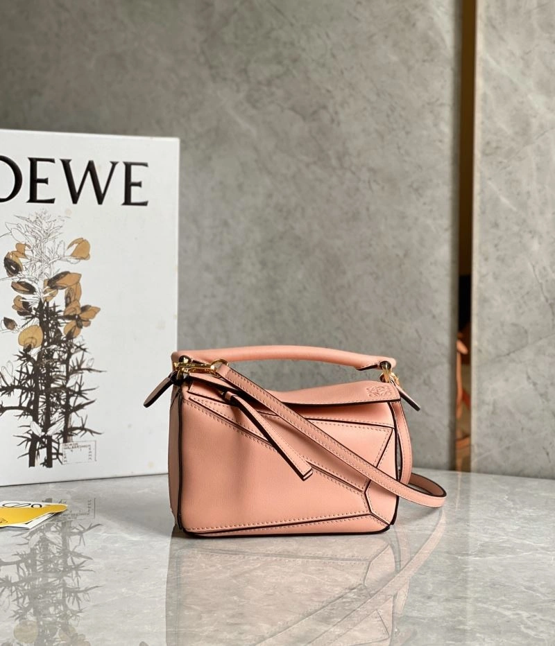 Loewe Puzzle Bags