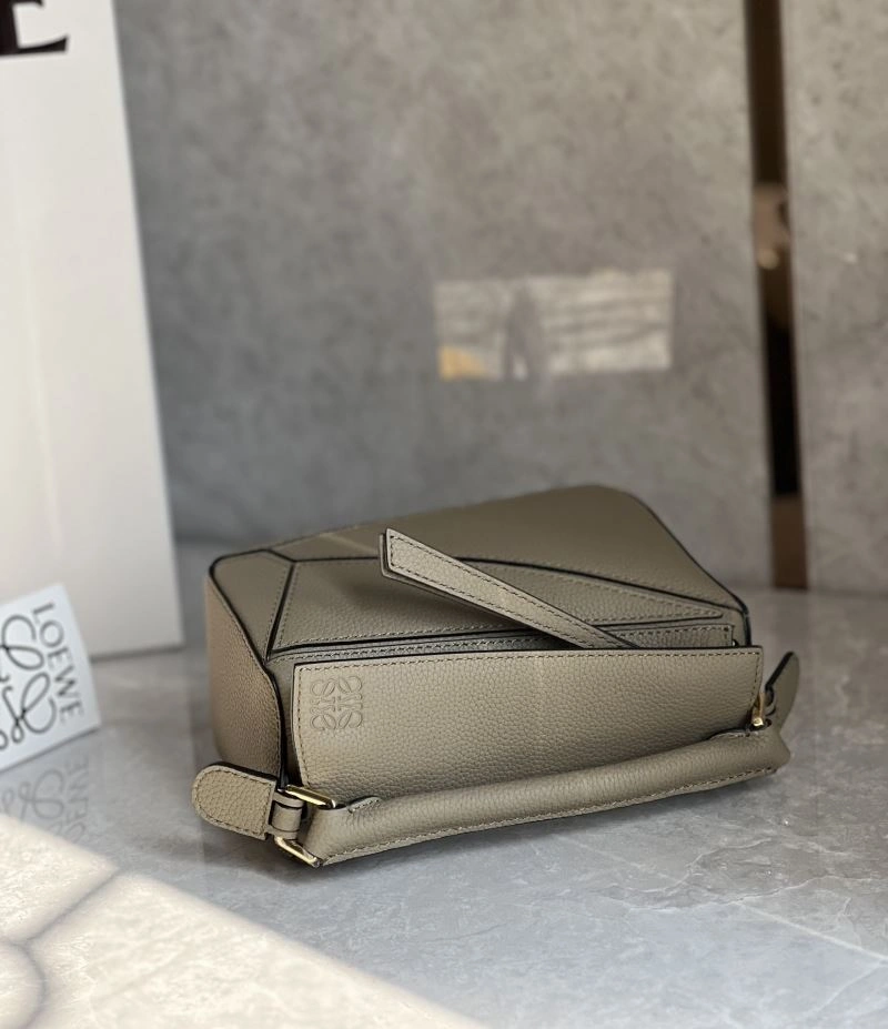 Brand-original Loewe Puzzle Bags