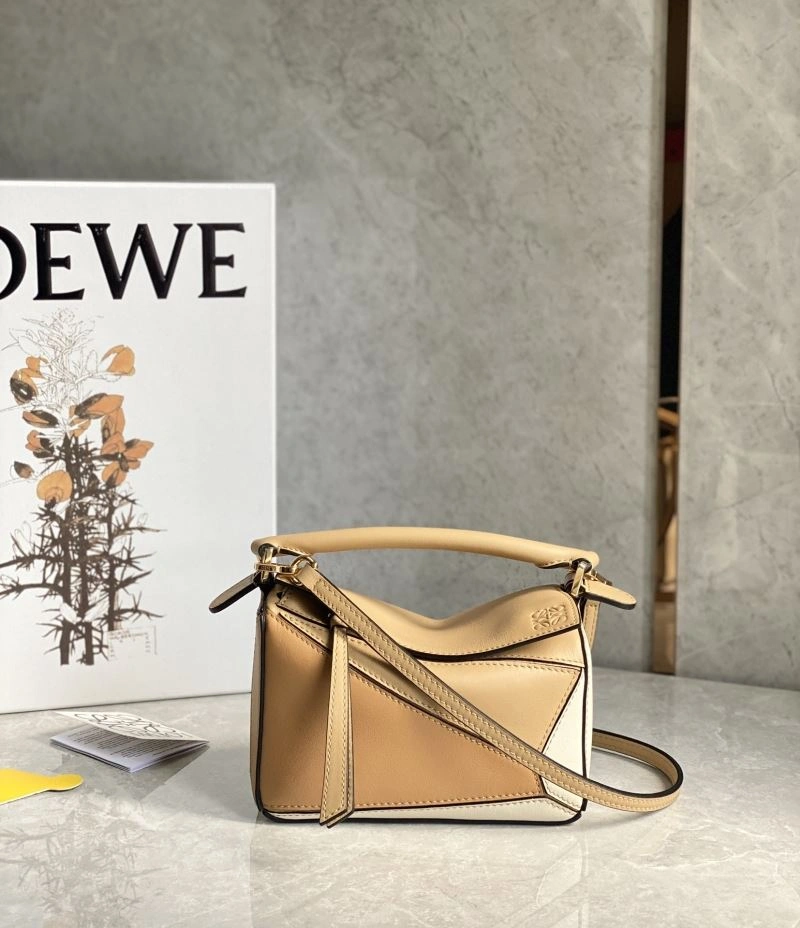 Loewe Puzzle Bags