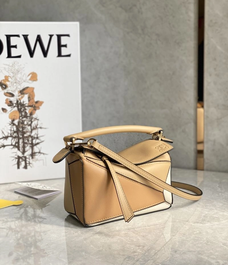 Reasonably priced Loewe Puzzle Bags