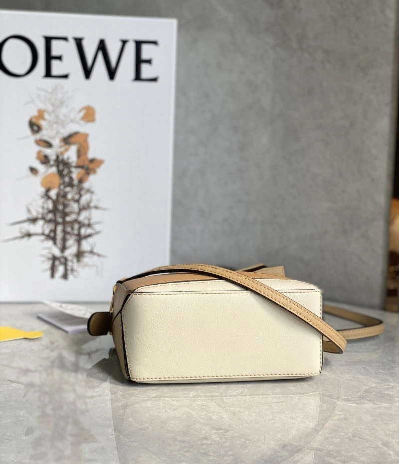 Reasonably priced Loewe Puzzle Bags