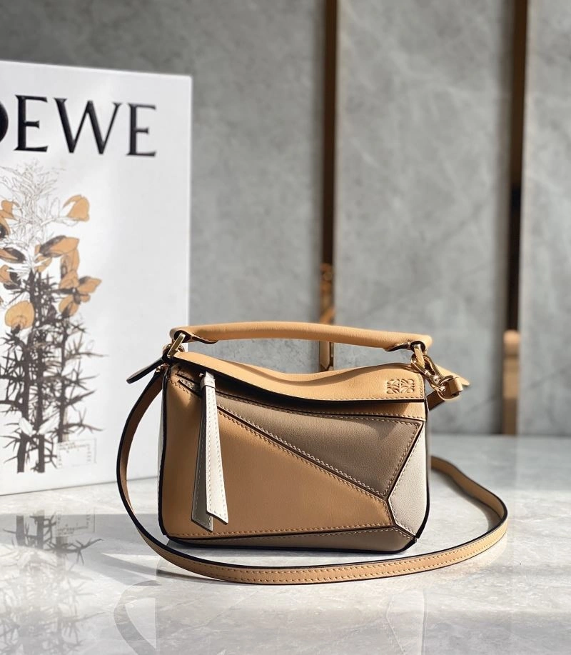 Loewe Puzzle Bags