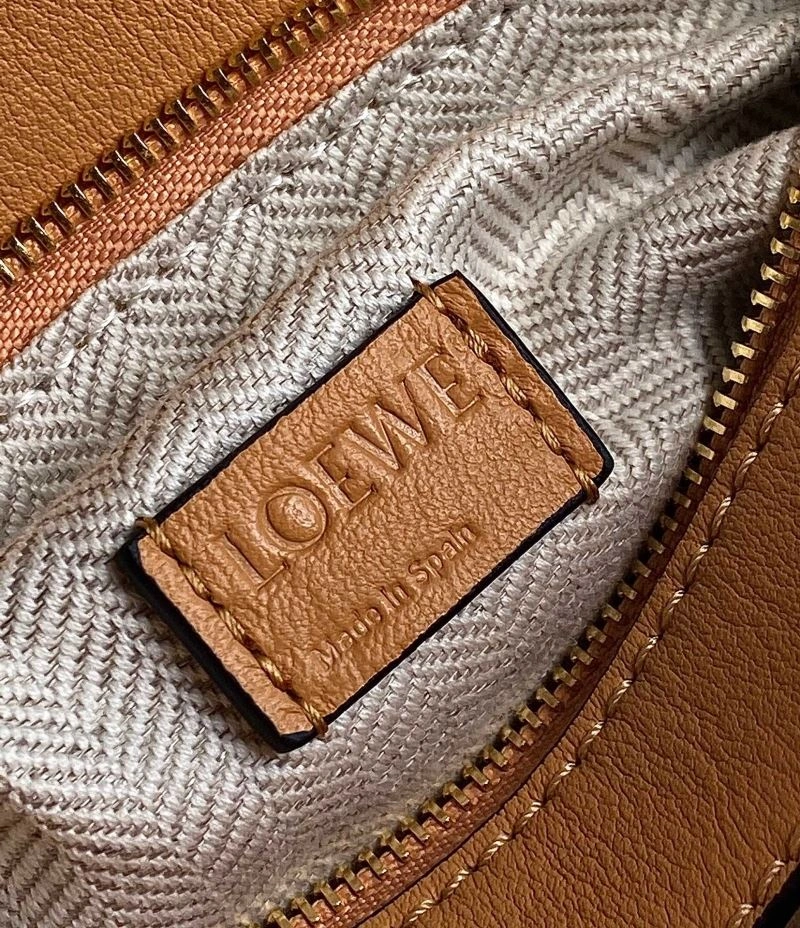 Discounted Loewe Puzzle Bags