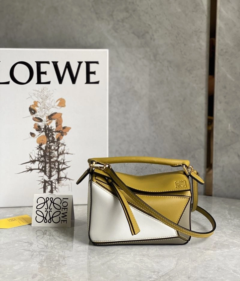 Loewe Puzzle Bags
