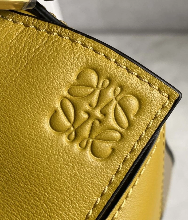 High fidelity Loewe Puzzle Bags