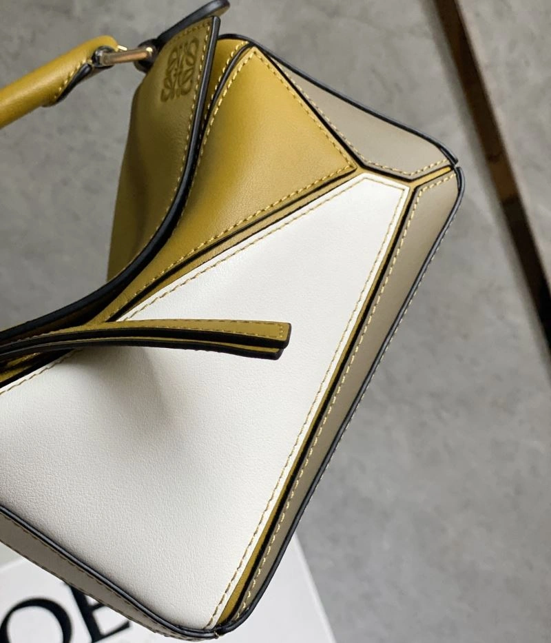 High fidelity Loewe Puzzle Bags