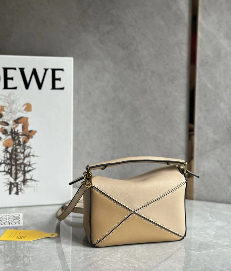 Affordable Loewe Puzzle Bags