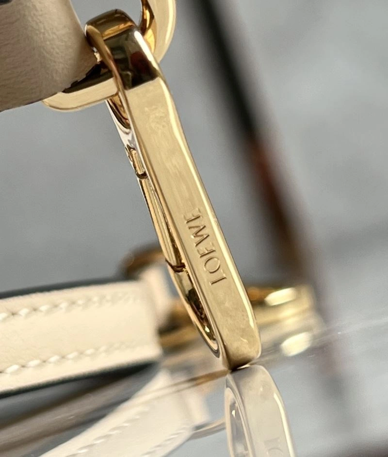 Affordable Loewe Puzzle Bags