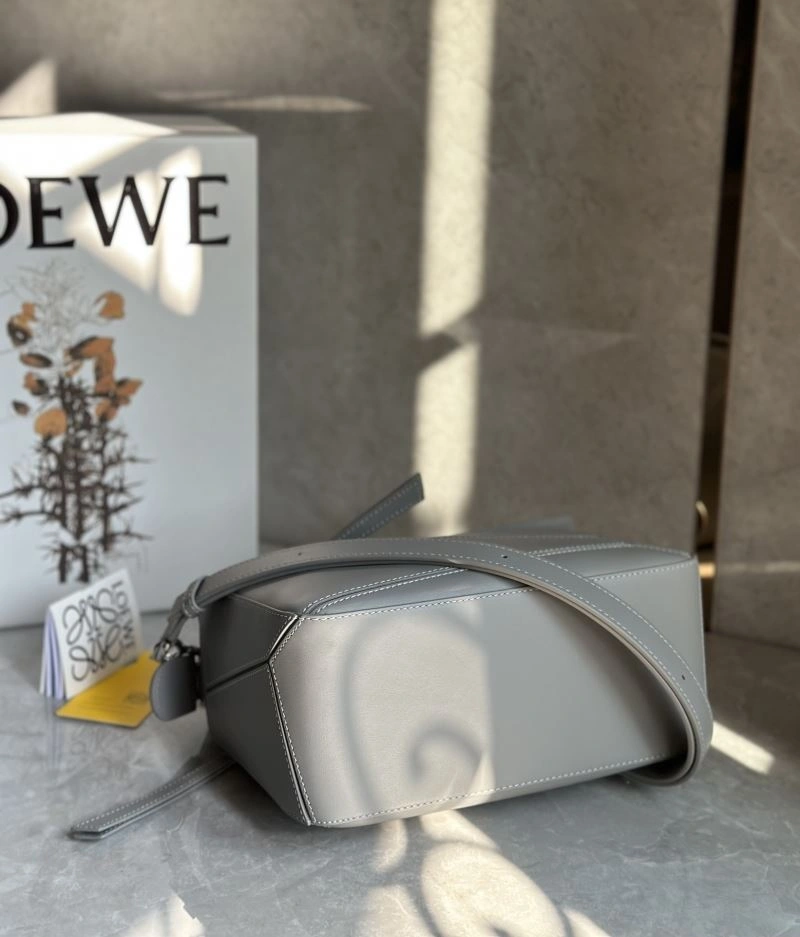 Budget-friendly Loewe Puzzle Bags