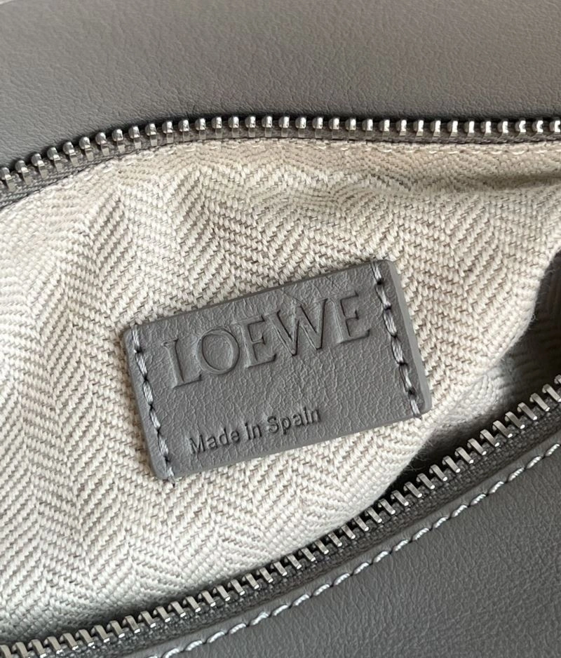 Budget-friendly Loewe Puzzle Bags