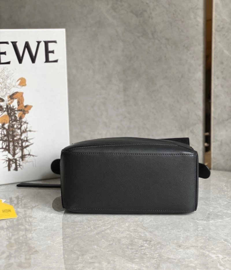Brand-authenticated Loewe Puzzle Bags