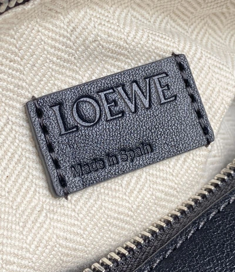 Brand-authenticated Loewe Puzzle Bags