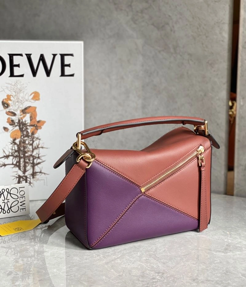 Top match Loewe Puzzle Bags