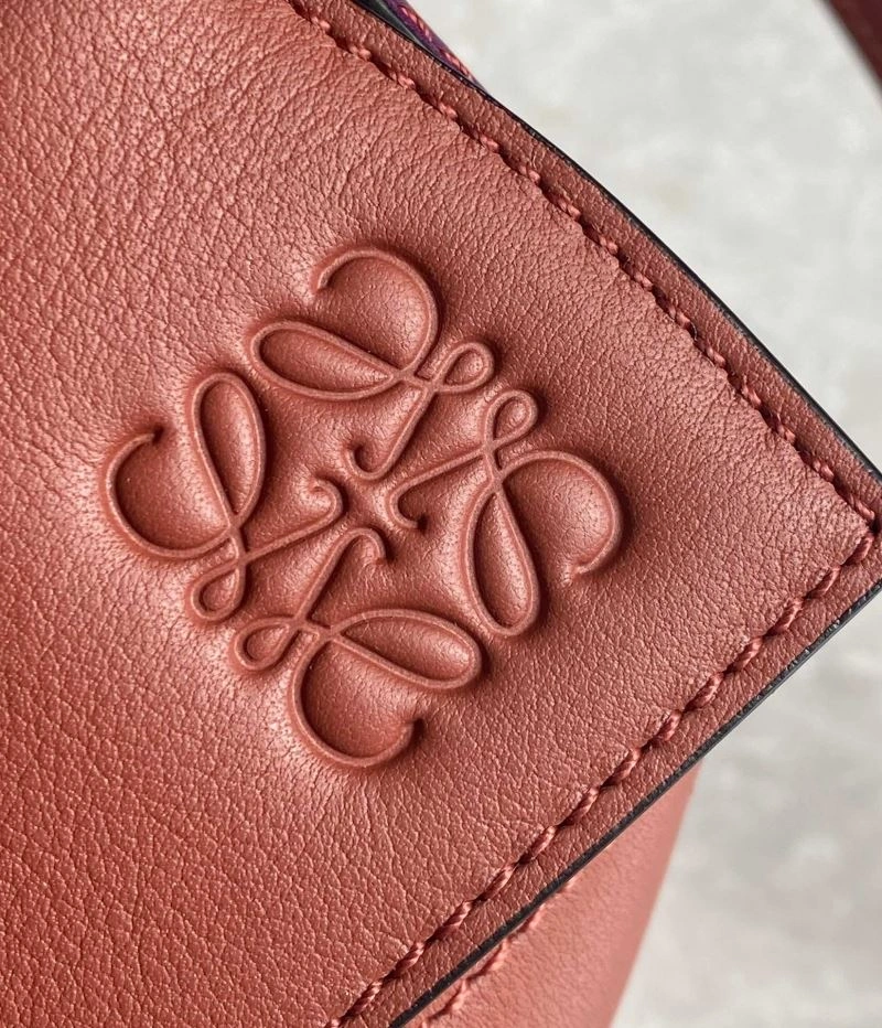 Top match Loewe Puzzle Bags