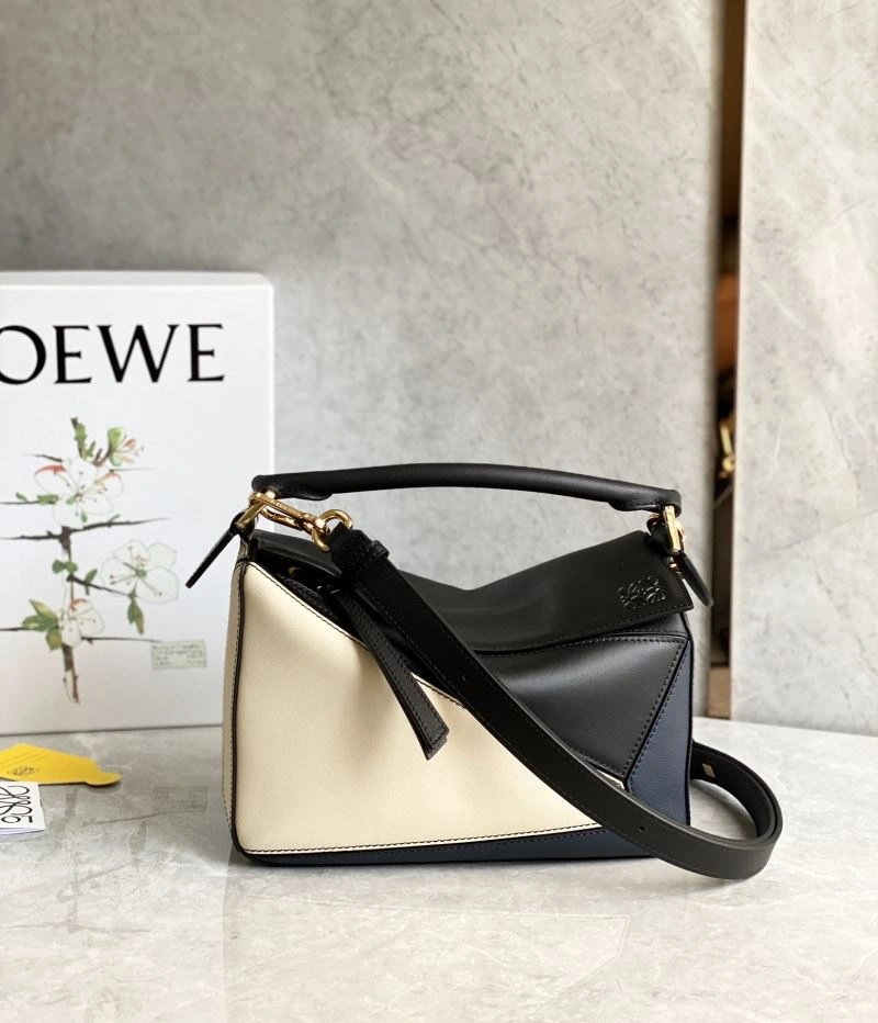 Loewe Puzzle Bags
