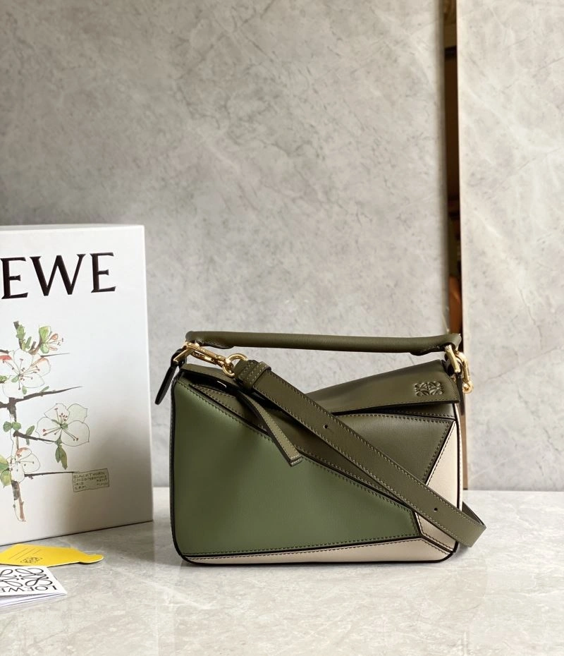 Loewe Puzzle Bags