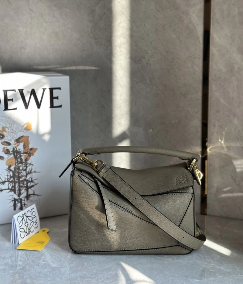 Loewe Puzzle Bags