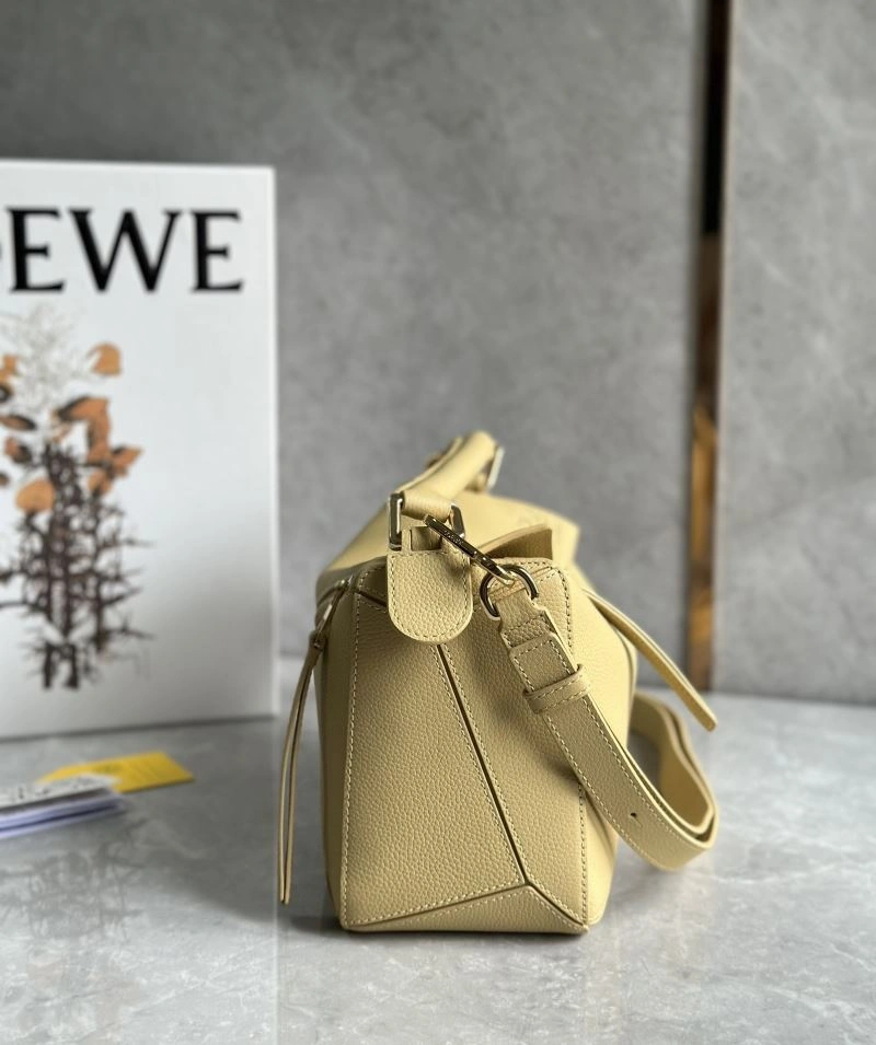 Official Loewe Puzzle Bags