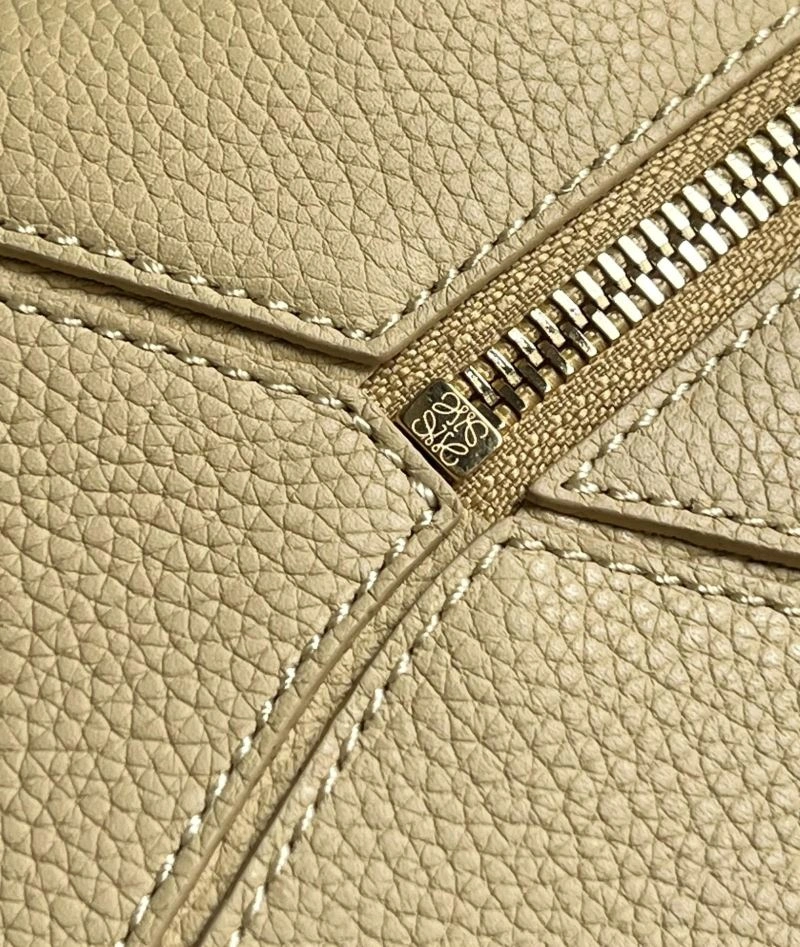 Official Loewe Puzzle Bags