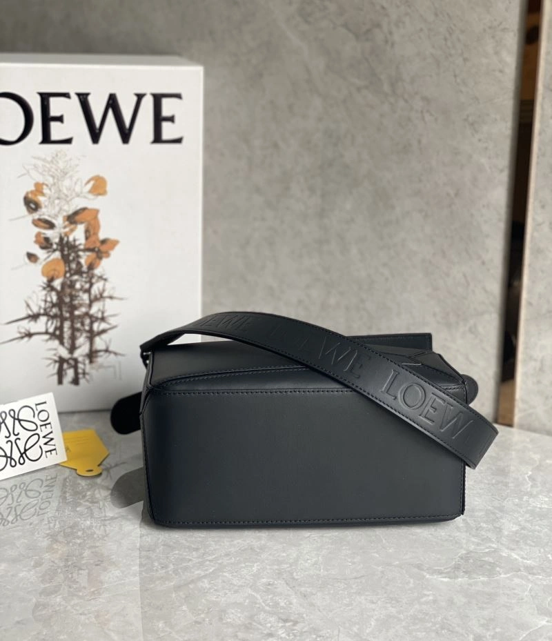 Original Loewe Puzzle Bags