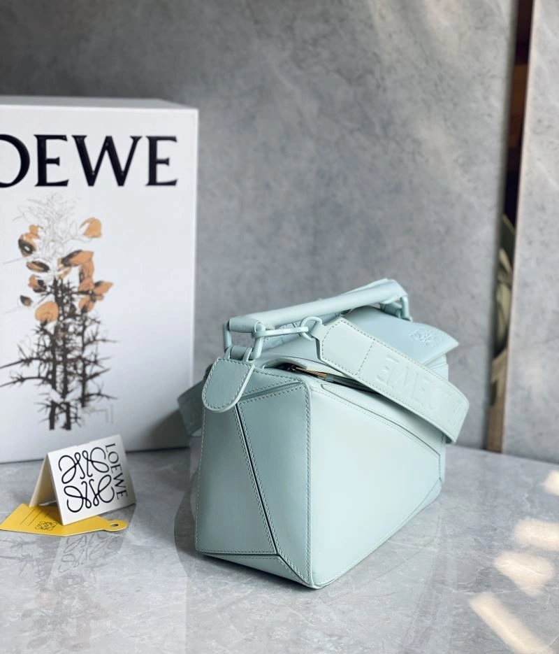 Reasonably priced Loewe Puzzle Bags