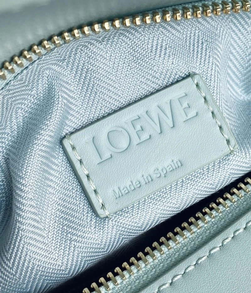 Reasonably priced Loewe Puzzle Bags