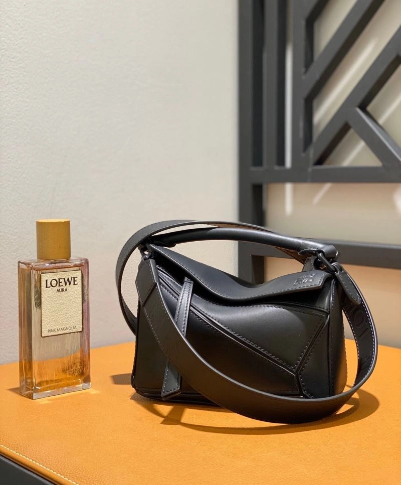 Inexpensive Loewe Puzzle Bags