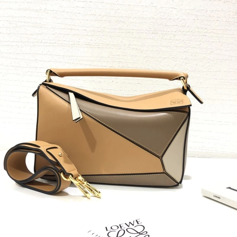 Top match Loewe Puzzle Bags