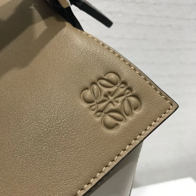 Precise copy Loewe Puzzle Bags