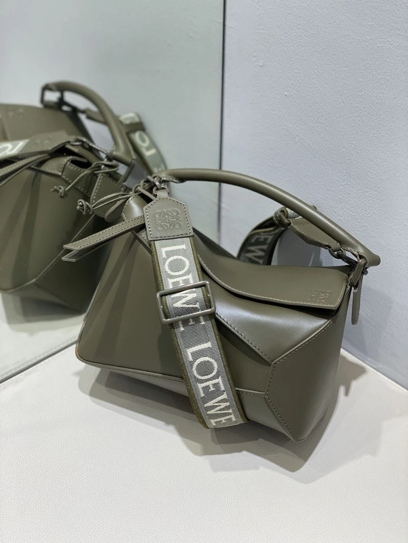 Brand-original Loewe Puzzle Bags