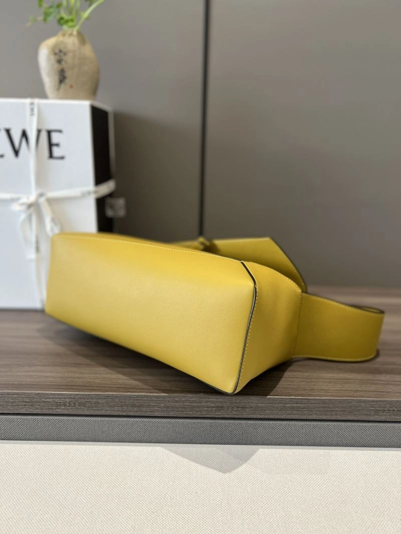 Reasonably priced Loewe Puzzle Bags