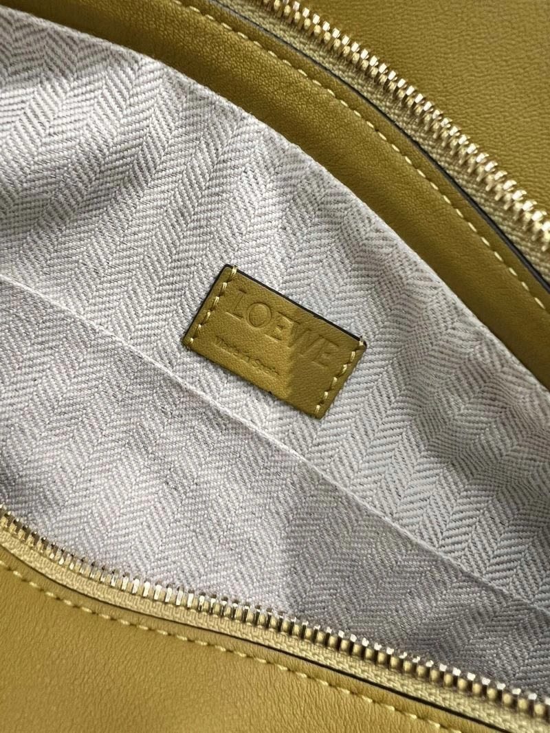 Reasonably priced Loewe Puzzle Bags