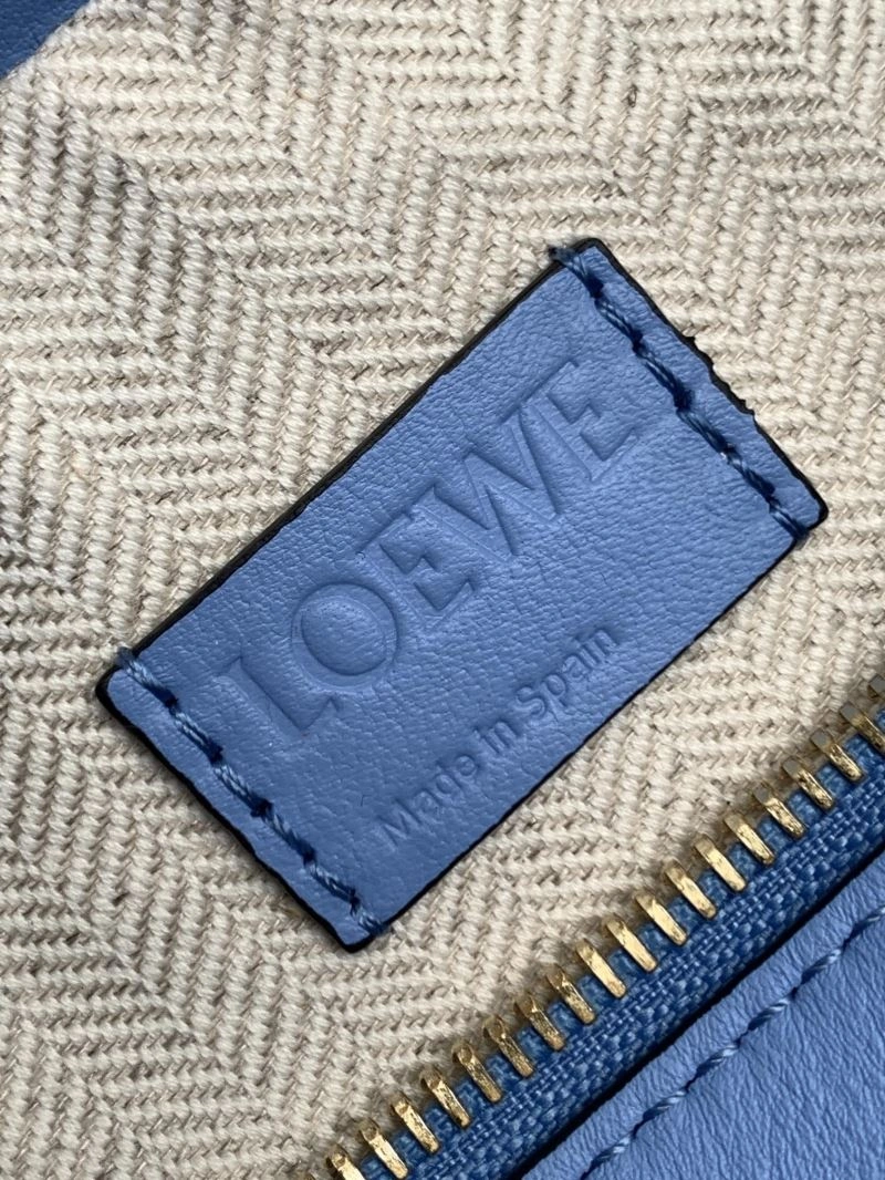 Bargain Loewe Puzzle Bags