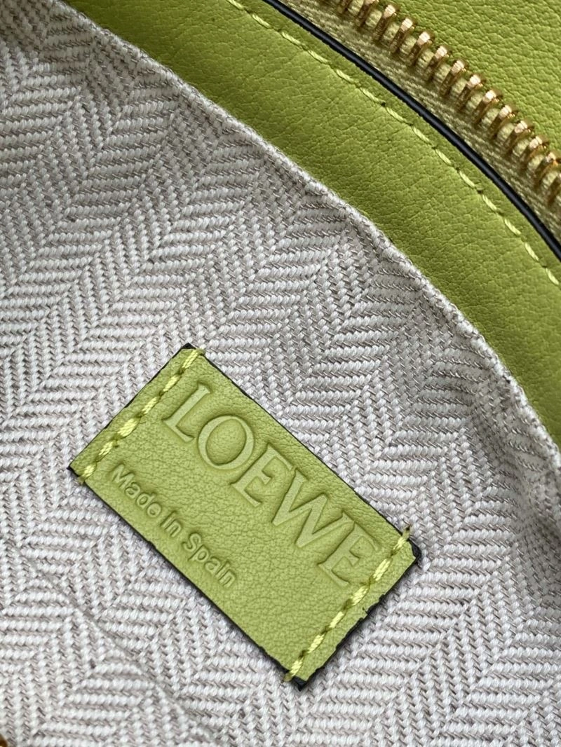 Discounted Loewe Puzzle Bags