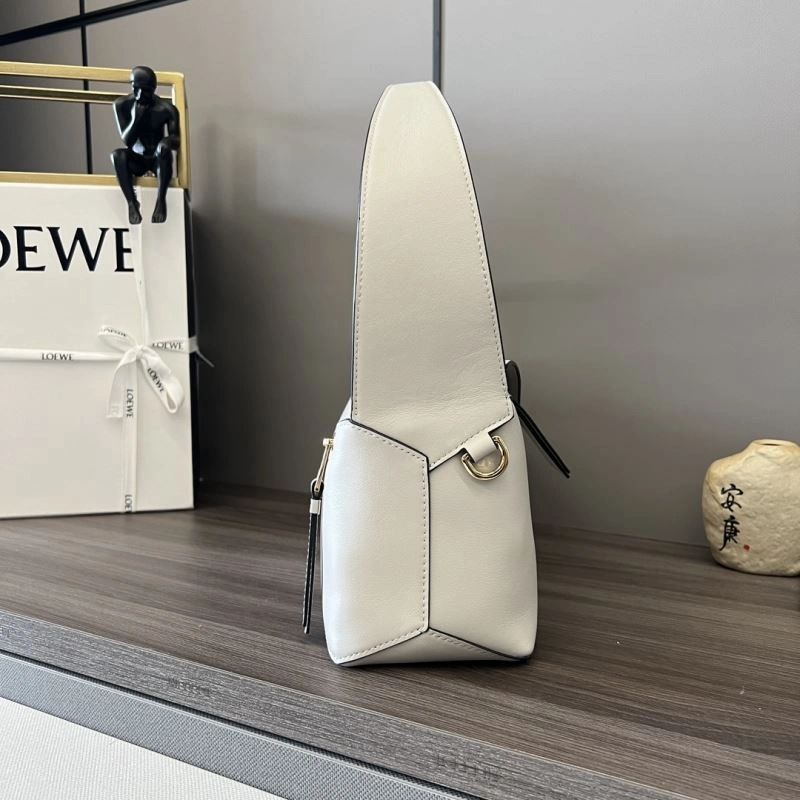 High fidelity Loewe Puzzle Bags