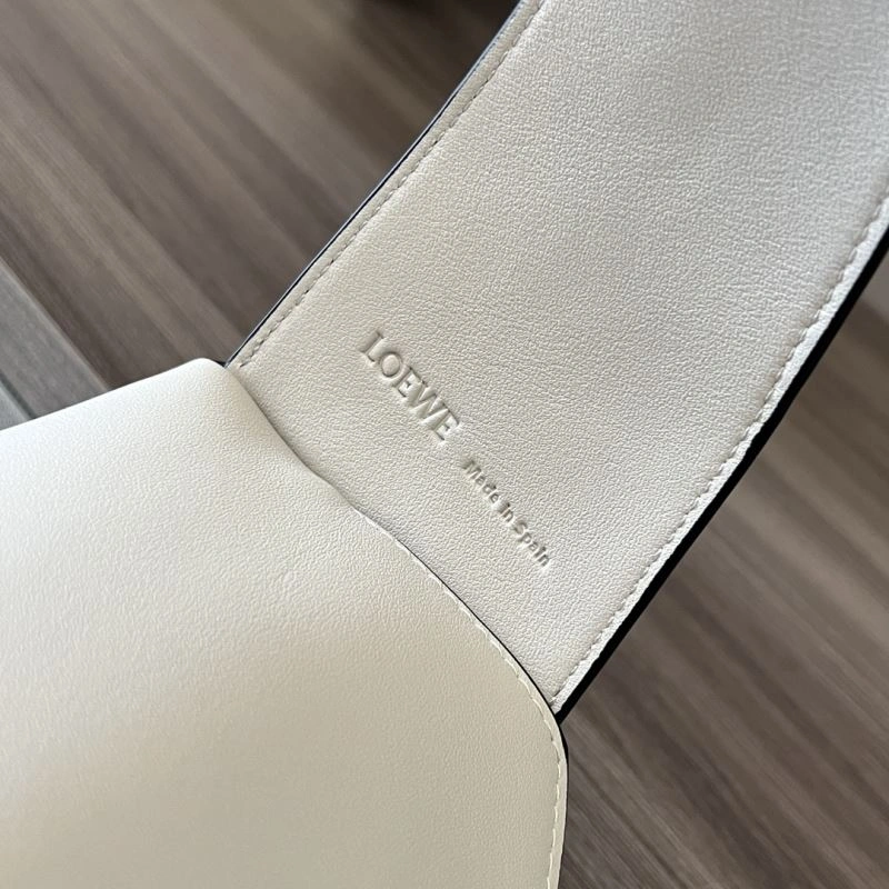 High fidelity Loewe Puzzle Bags