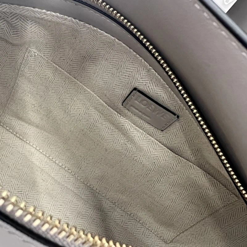 High fidelity Loewe Puzzle Bags