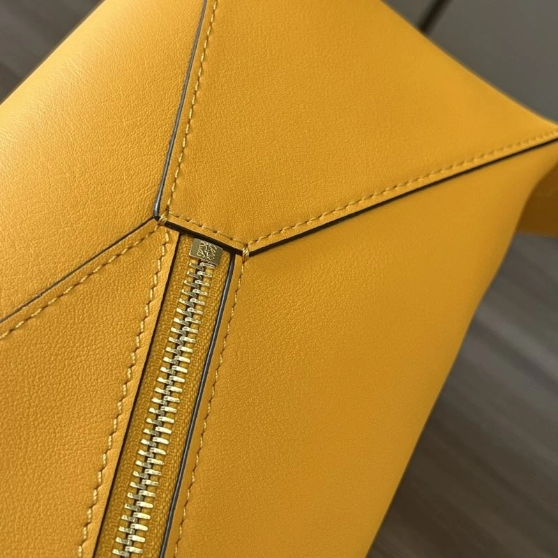 Reasonably priced Loewe Puzzle Bags