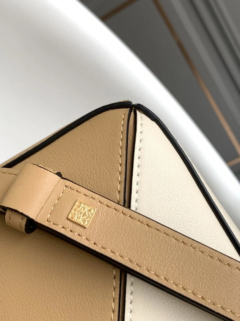 Top mirror Loewe Puzzle Bags